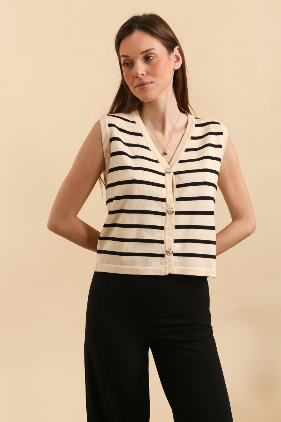 Online Fashion Wholesaler and B2B Marketplace I Efashion Paris