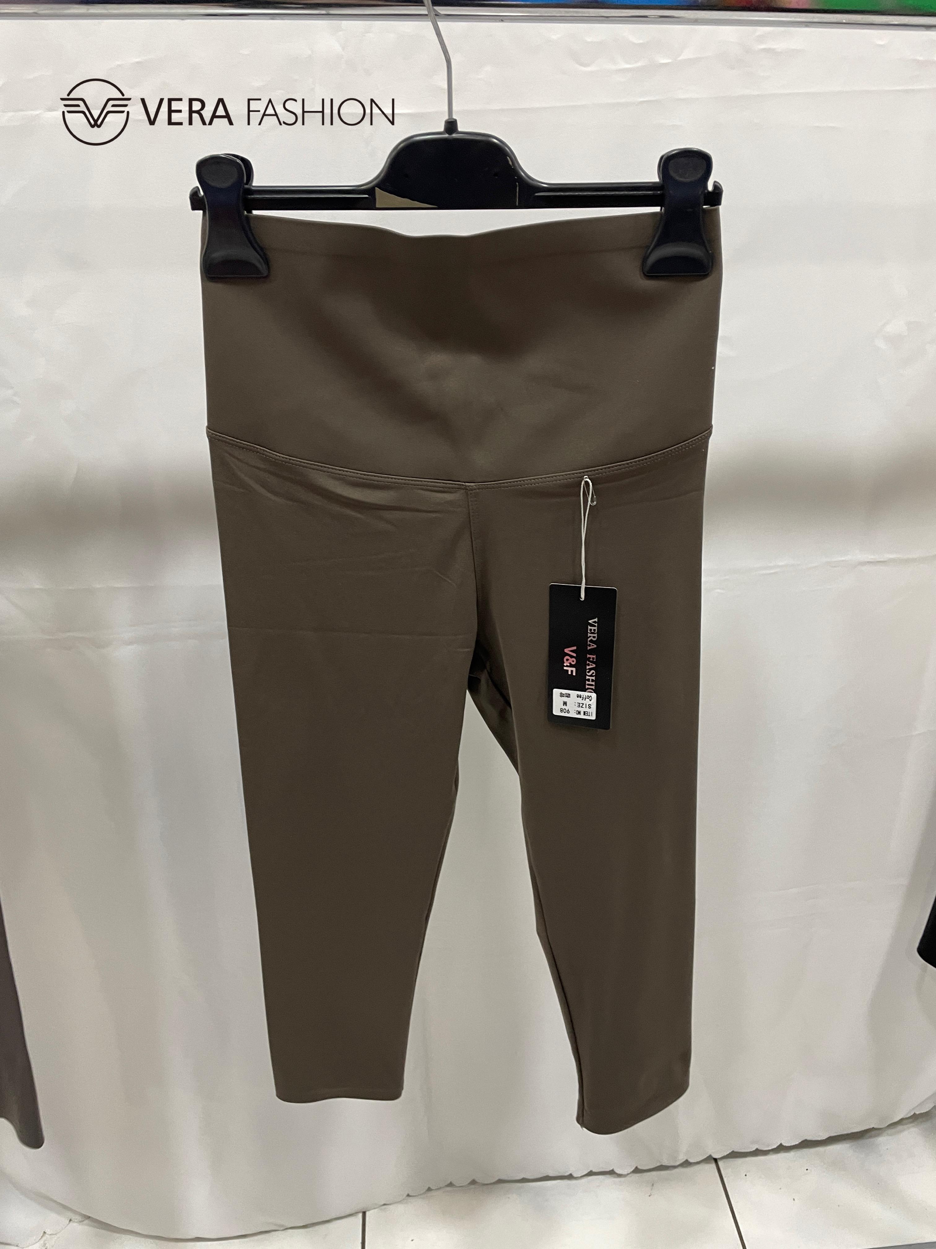 Pantacourts Femme 908-CHOCO Vera Fashion | Efashion Paris sur eFashion.