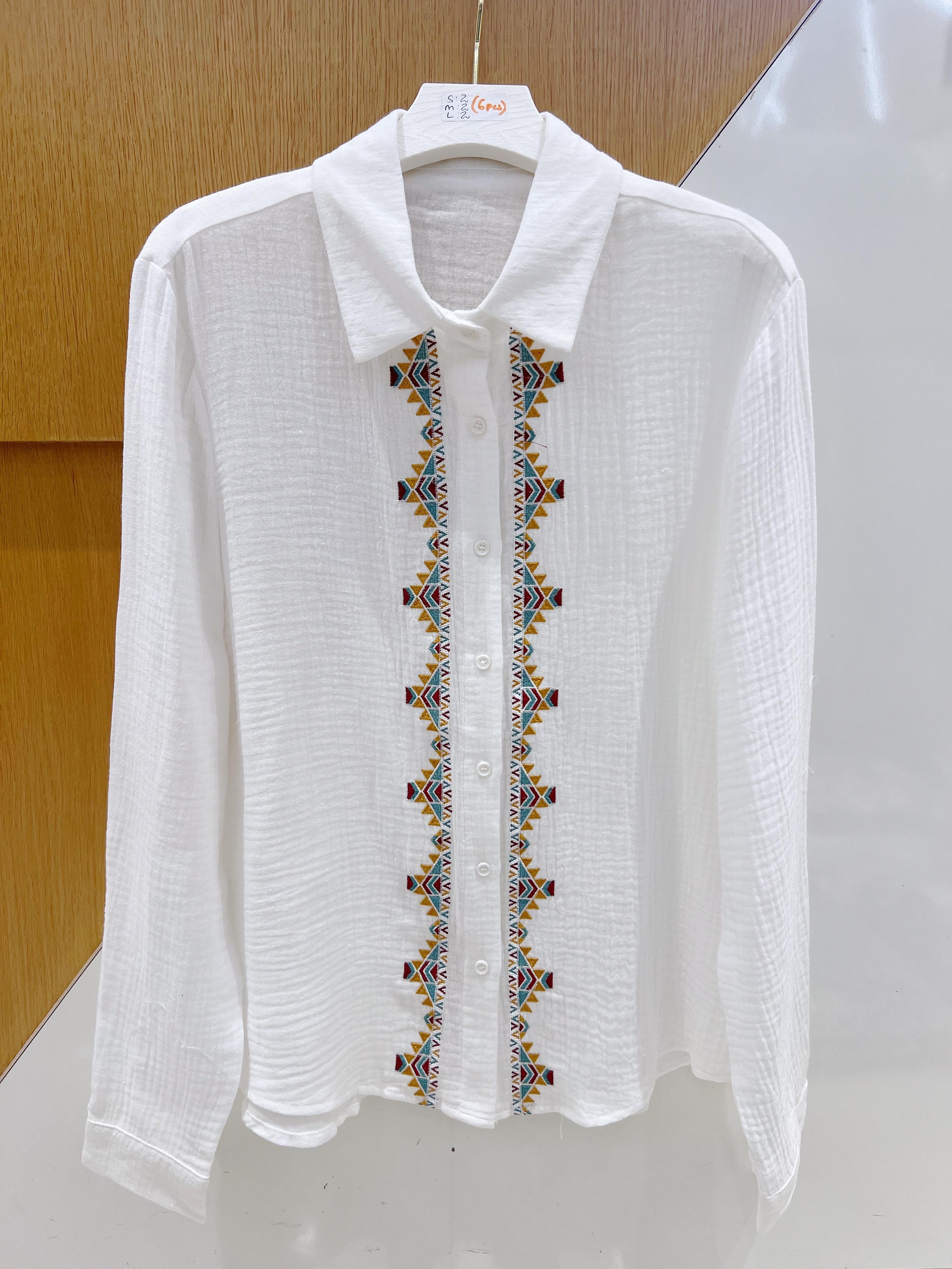 Shirts Women 6617-A146-BLANC Suzzy & Milly | Efashion Paris on eFashion.
